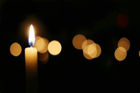 8 Christmas Bulletin Inserts or Handouts - CCW - Christian ...